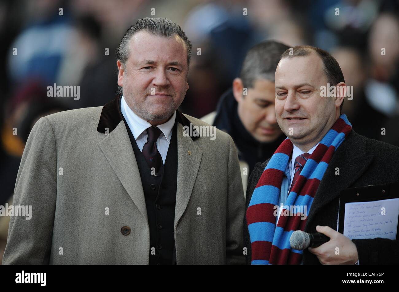 Actor ray winstone attends the match hi-res stock photography and ...