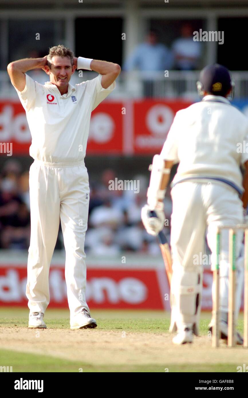 Sport cricket andrew caddick hi-res stock photography and images - Alamy
