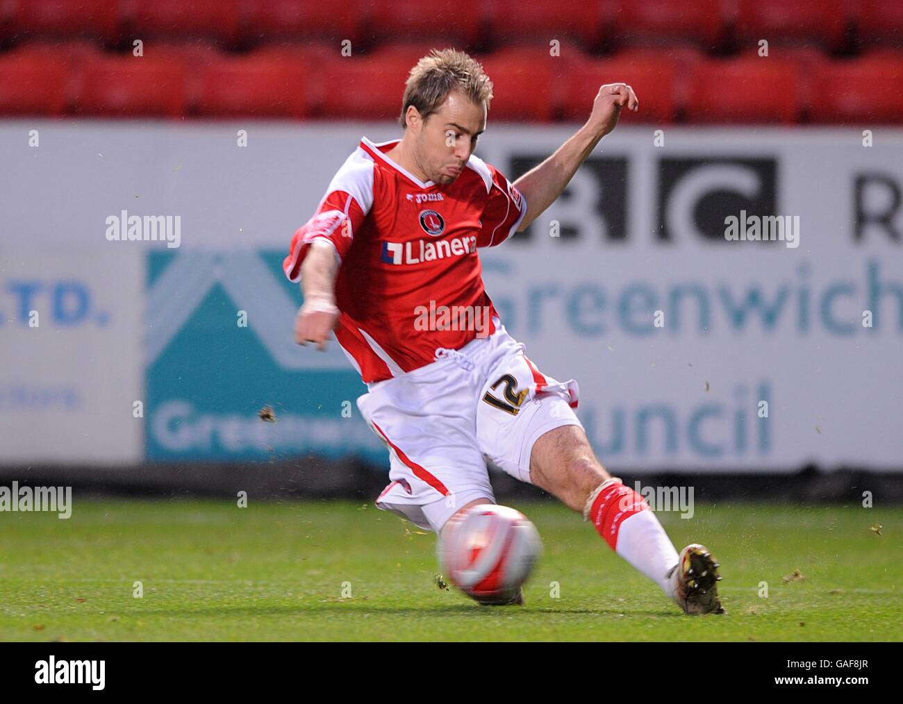 Soccer - Coca-Cola Football League Championship - Charlton Athletic v ...