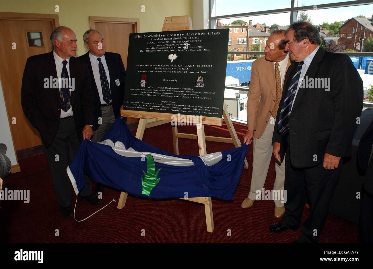 Geoffrey trueman hi-res stock photography and images - Alamy