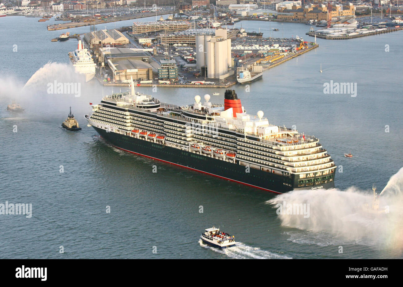 The new Cunard cruise liner the Queen Victoria arrives in Southampton ...