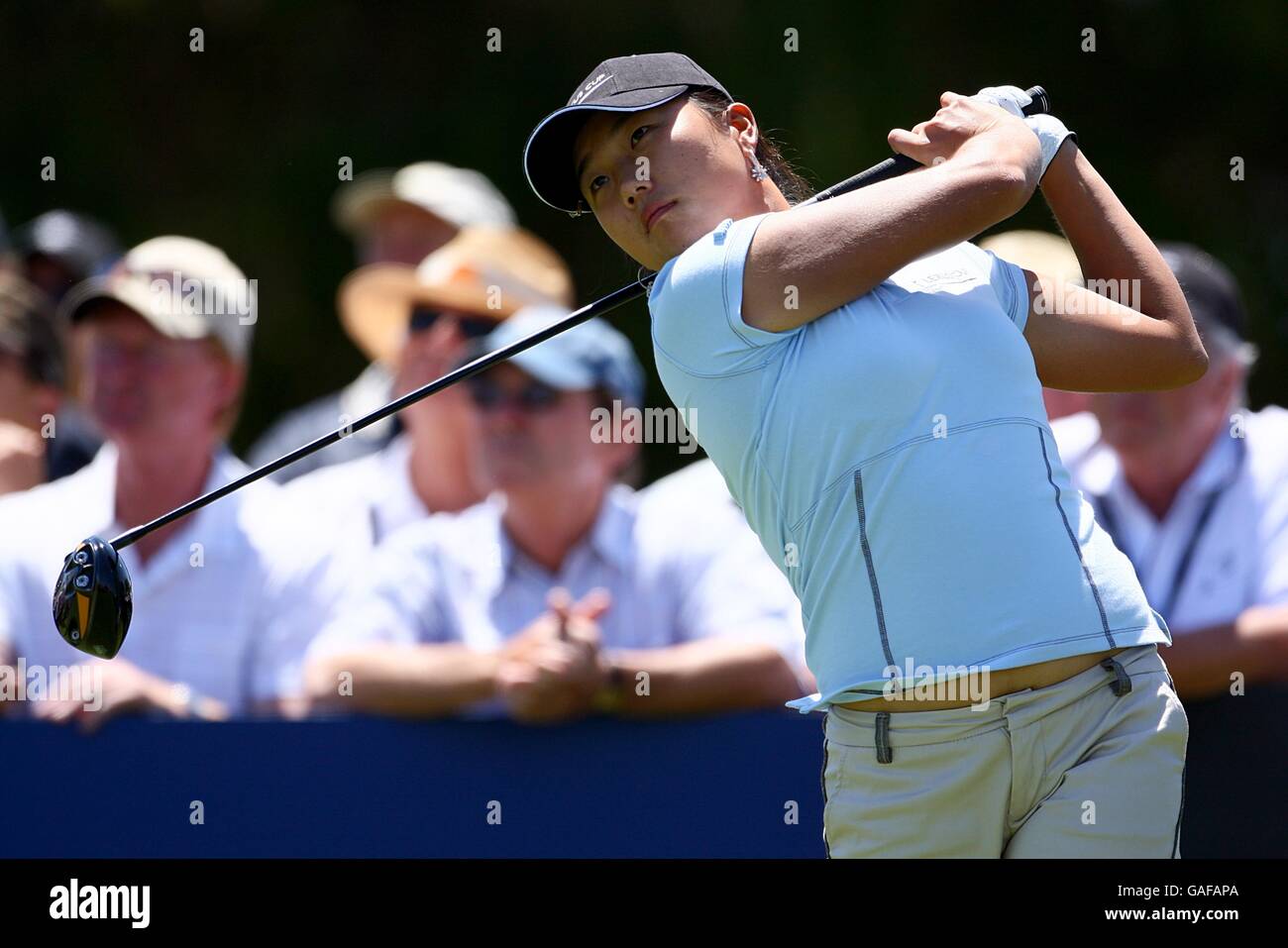 Jee young hi-res stock photography and images - Alamy