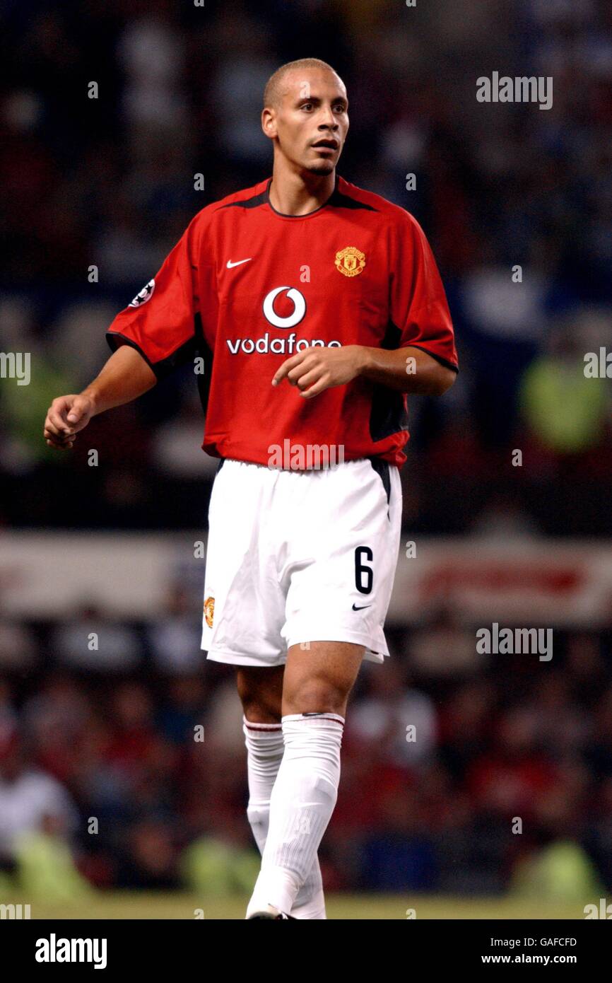 Rio ferdinand of manchester united football club hi-res stock ...