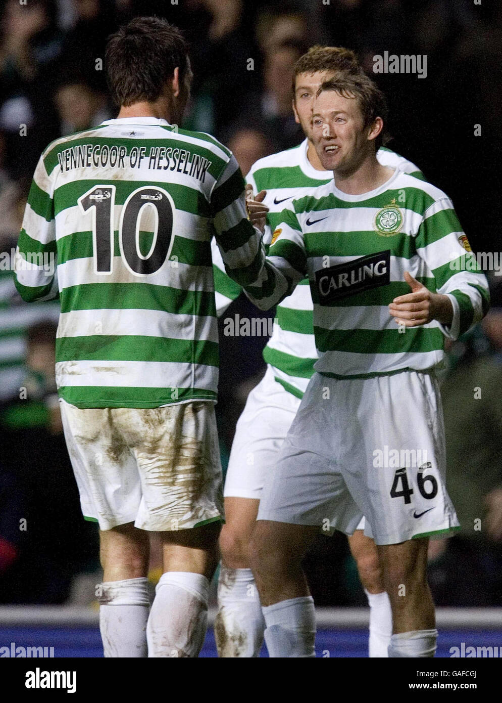 Celtic football scotland handshake hi-res stock photography and images ...