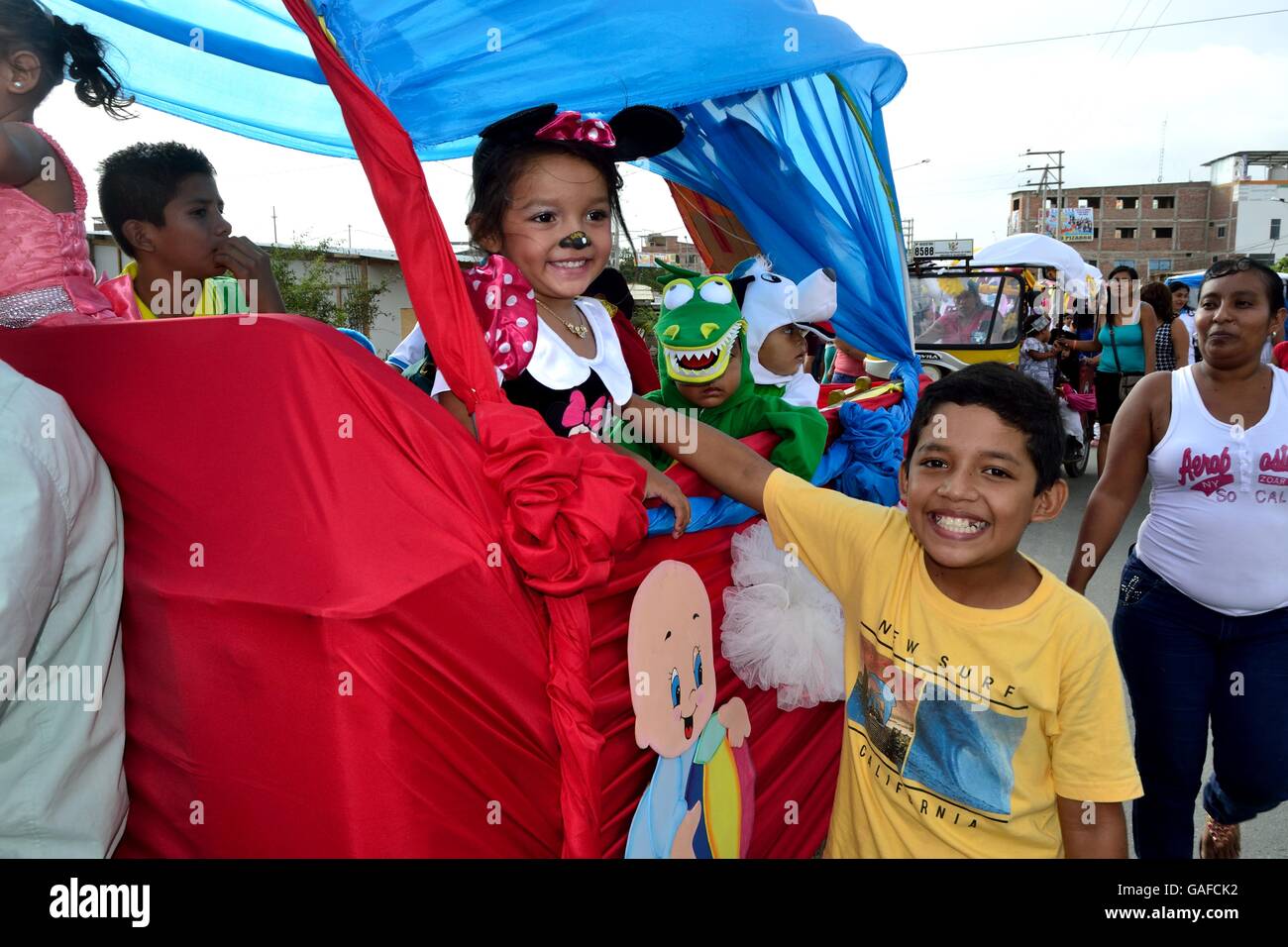 Motokar - Festival on the Day of San Pedro in PUERTO PIZARRO ...