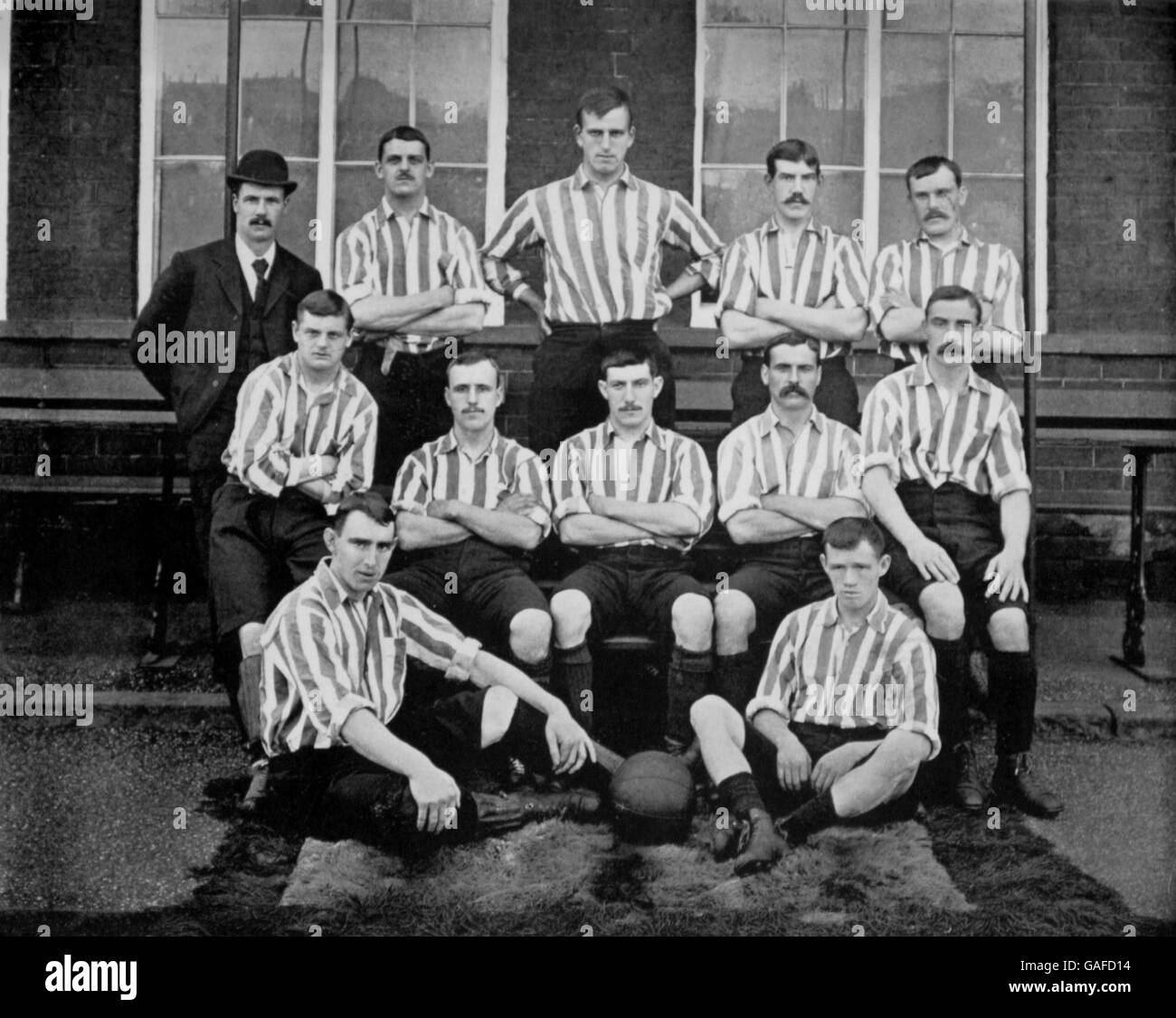 Sheffield united team group hi-res stock photography and images - Alamy