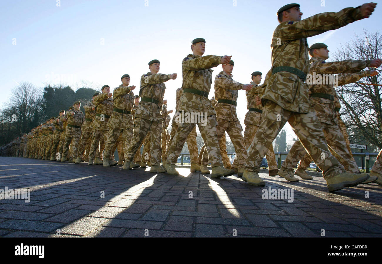 Irish Guards homecoming parade in Aldershot Stock Photo - Alamy