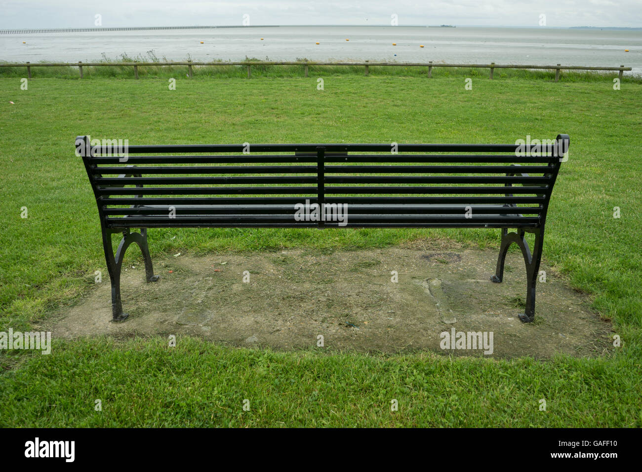 Benches on seaside at Southend-on-Sea. Essex.UK Stock Photo - Alamy