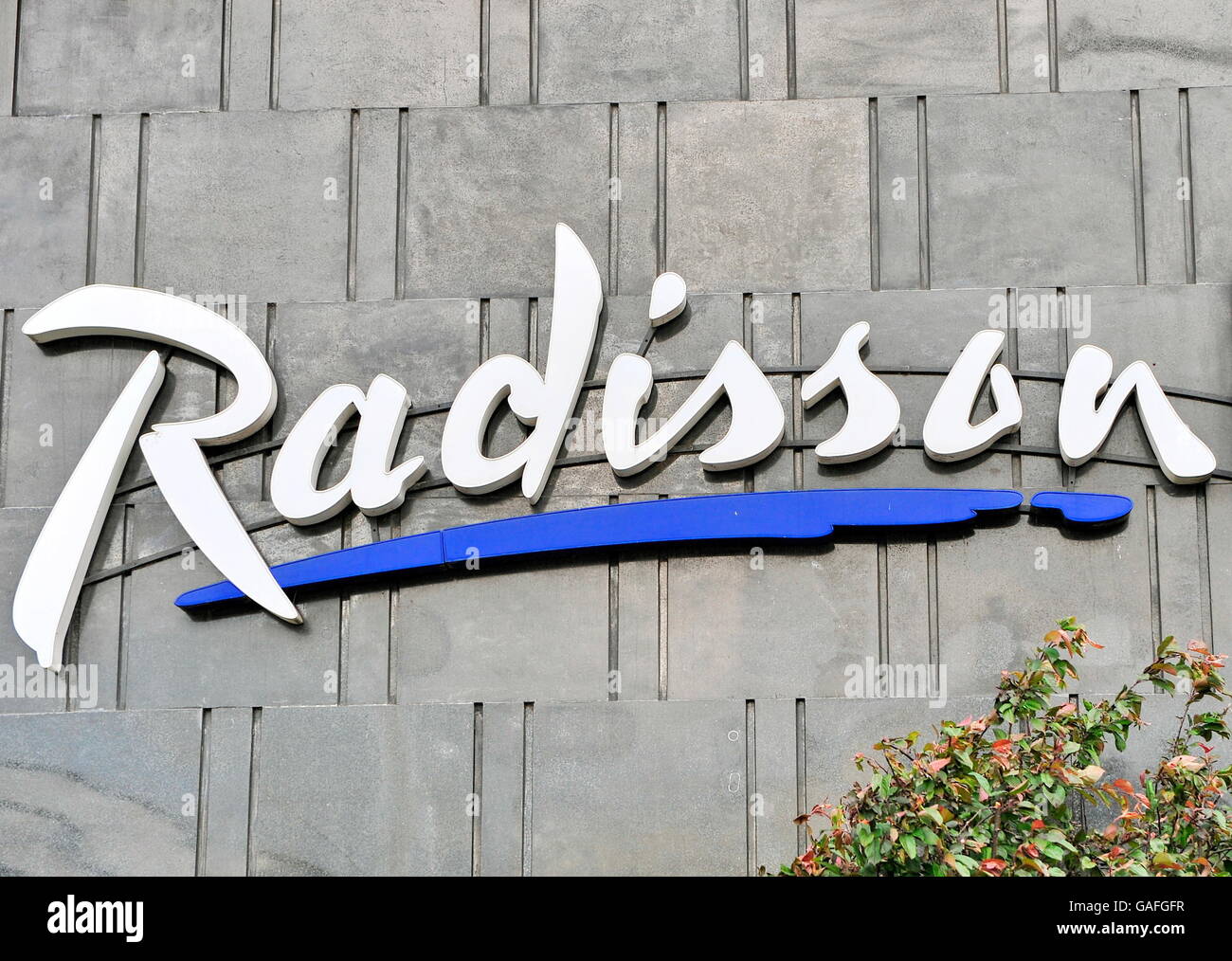 Logo radisson hi-res stock photography and images - Alamy