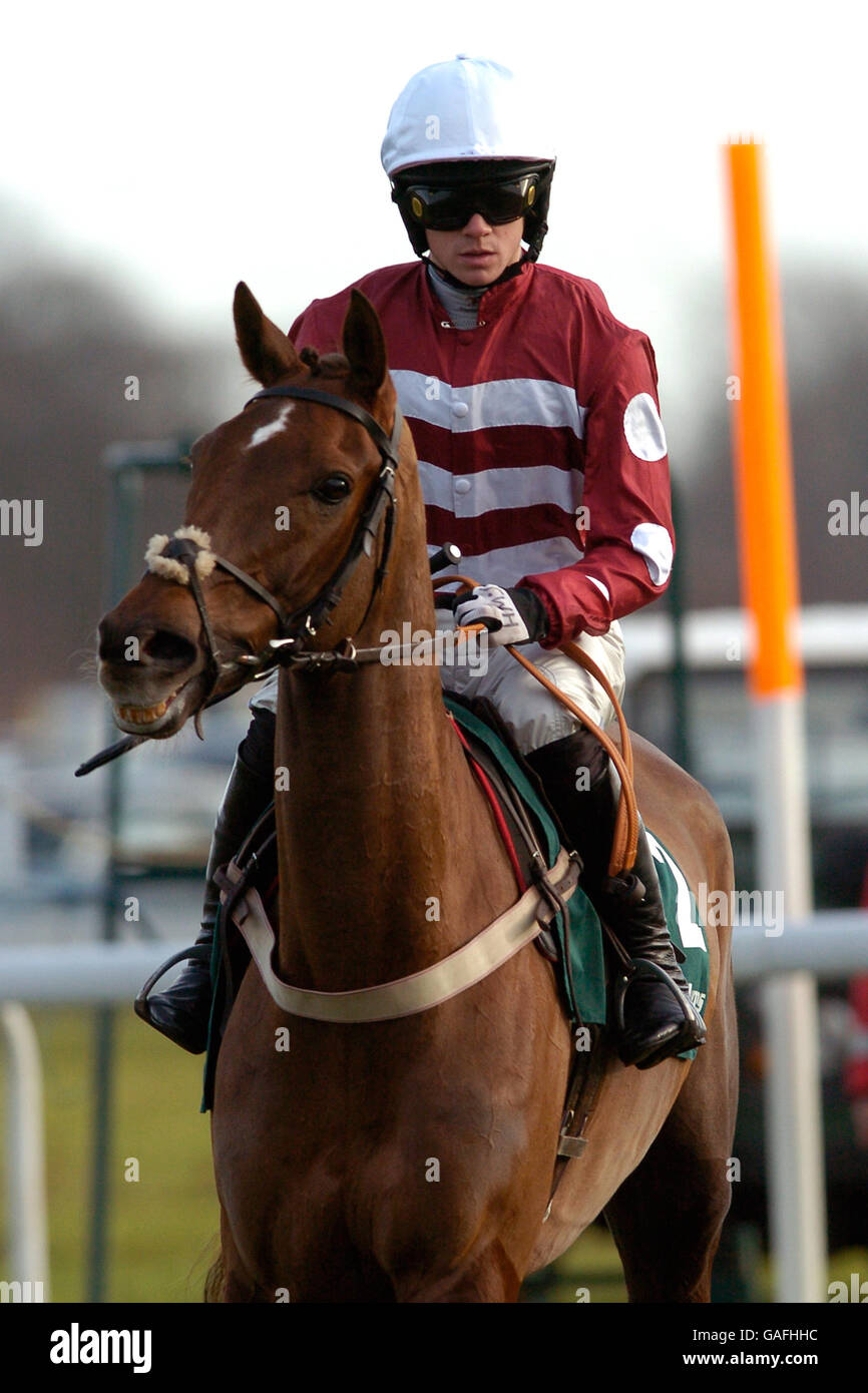 Stan james half length top mid hi-res stock photography and images - Alamy