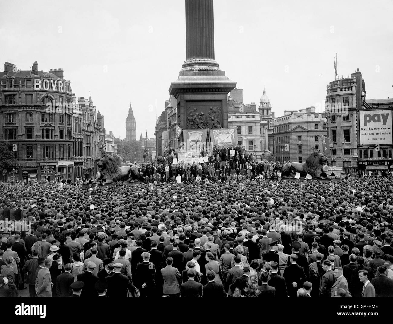 UK Politics - Strikes - Dockworkers Strike - London - 1949 Stock Photo ...