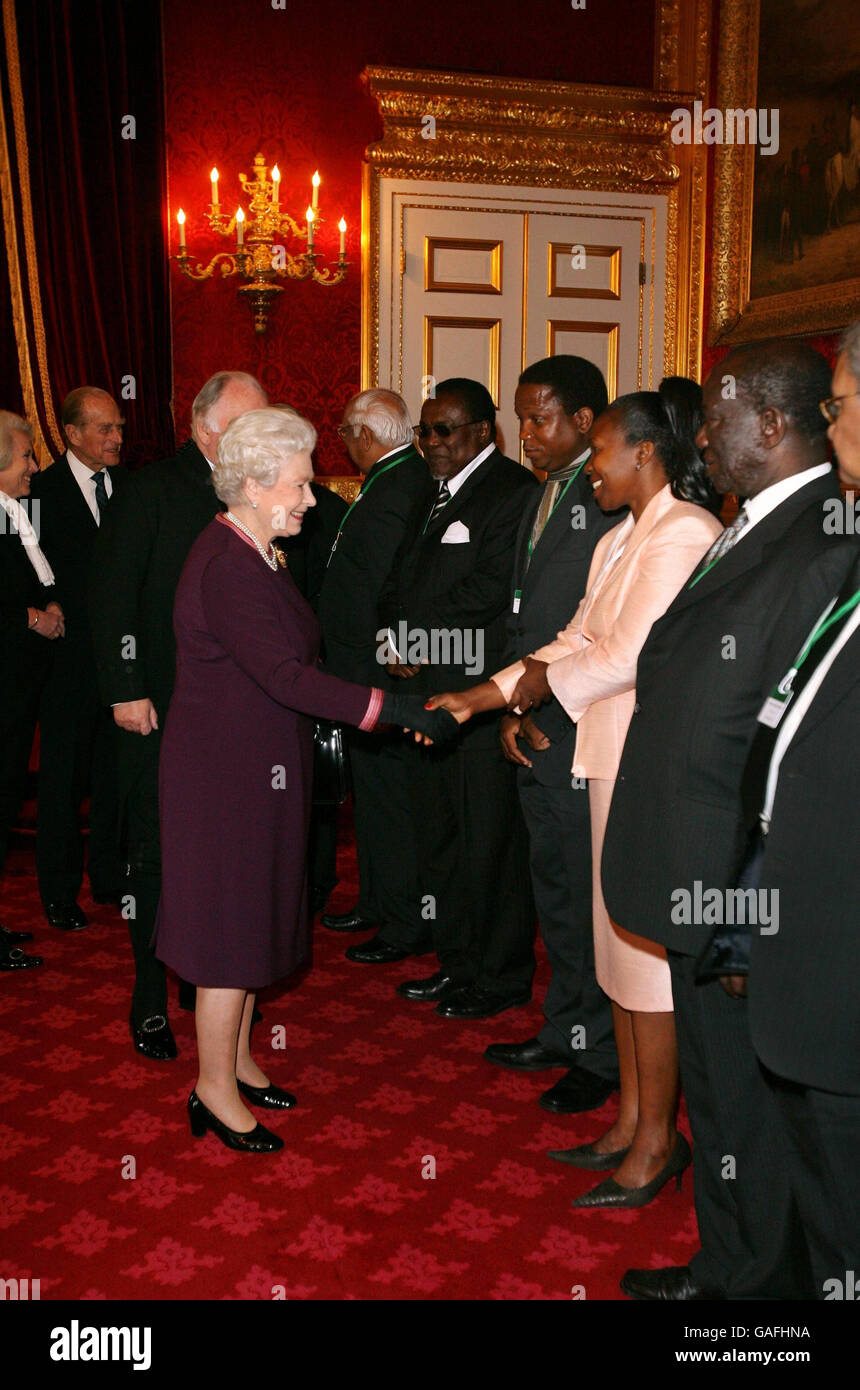 Queen Elizabeth II greets Gelani Mavimbela Dlamini, the wife of the ...