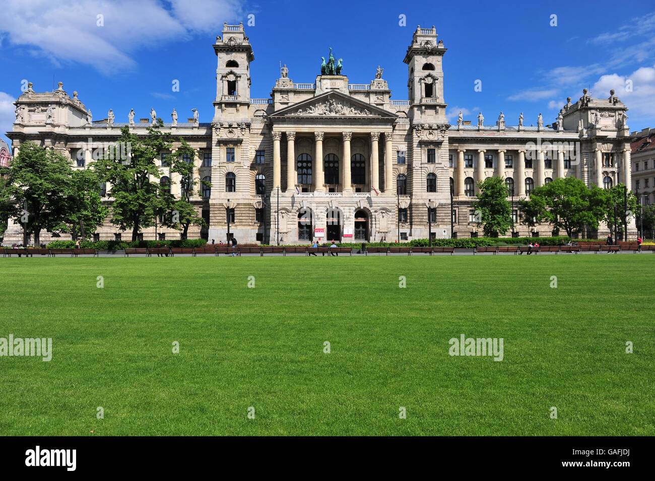 Budapest historical museum hi-res stock photography and images - Alamy