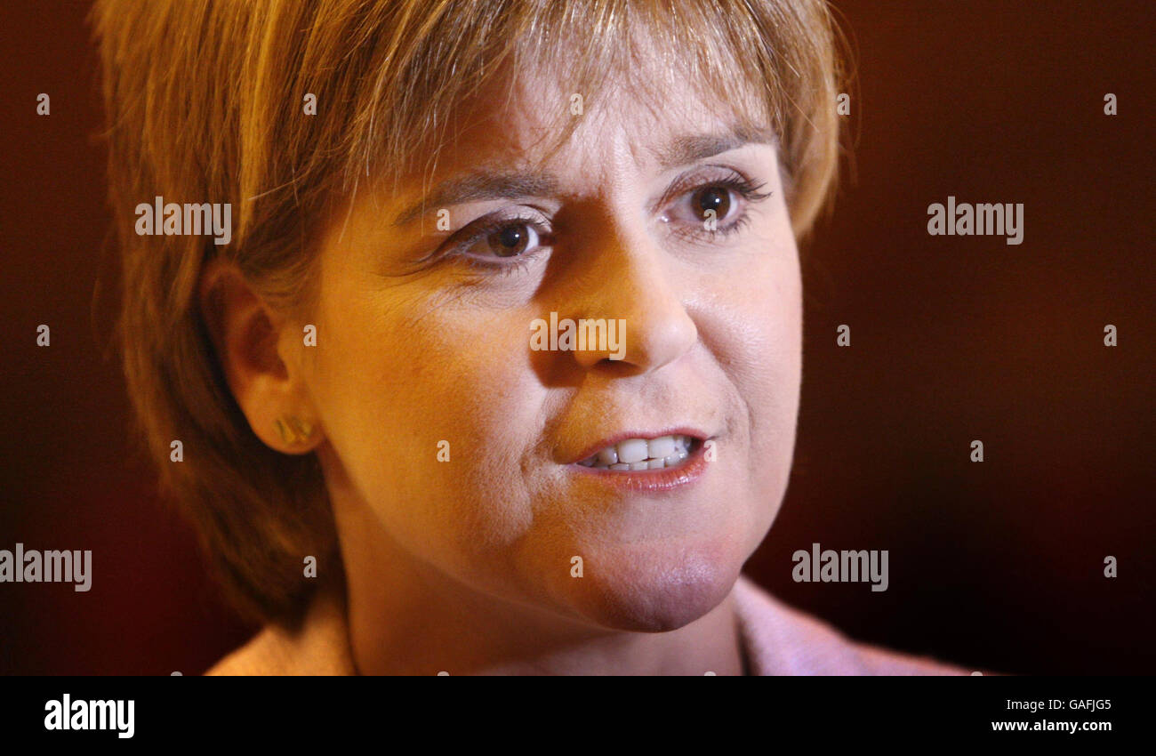 Scottish Health Secretary Nicola Sturgeon sets out proposals for direct ...