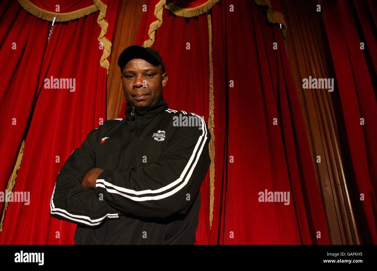 Heavyweight boxer Matt Skelton poses for the media following a press ...