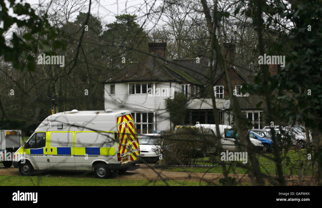 Police murder general view gv crime scene police tent england hi-res ...