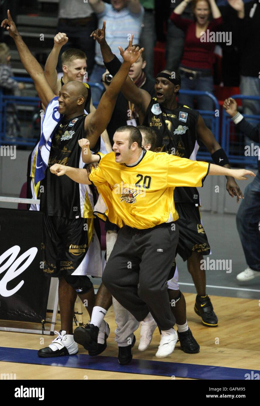 British basketball league hi-res stock photography and images - Alamy