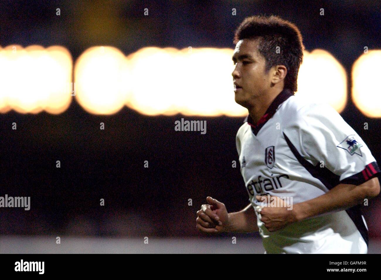 Junichi inamoto of fulham hi-res stock photography and images - Alamy
