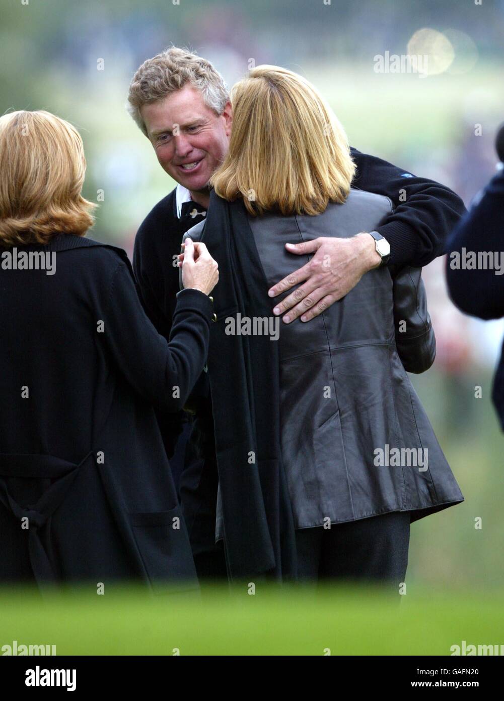 Sport golf with wife colin montgomerie hi-res stock photography and ...