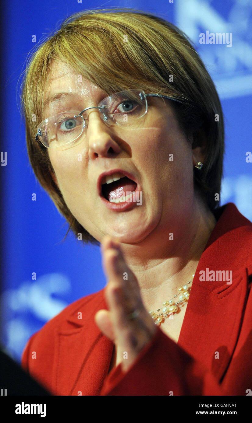 Home Secretary Jacqui Smith speaks during a speech to the International ...
