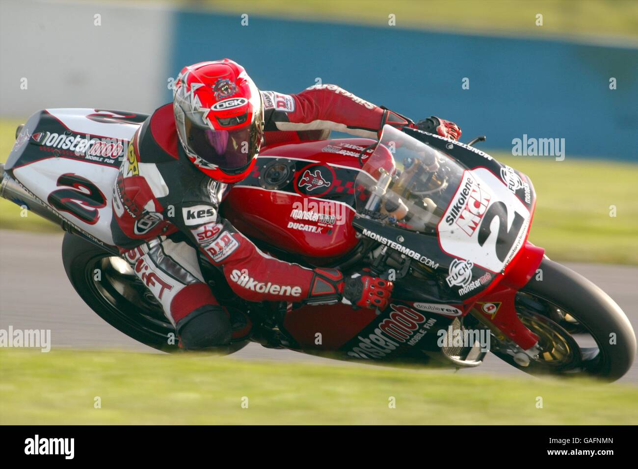 Motorcycling - British Superbikes - Donington Park Stock Photo - Alamy