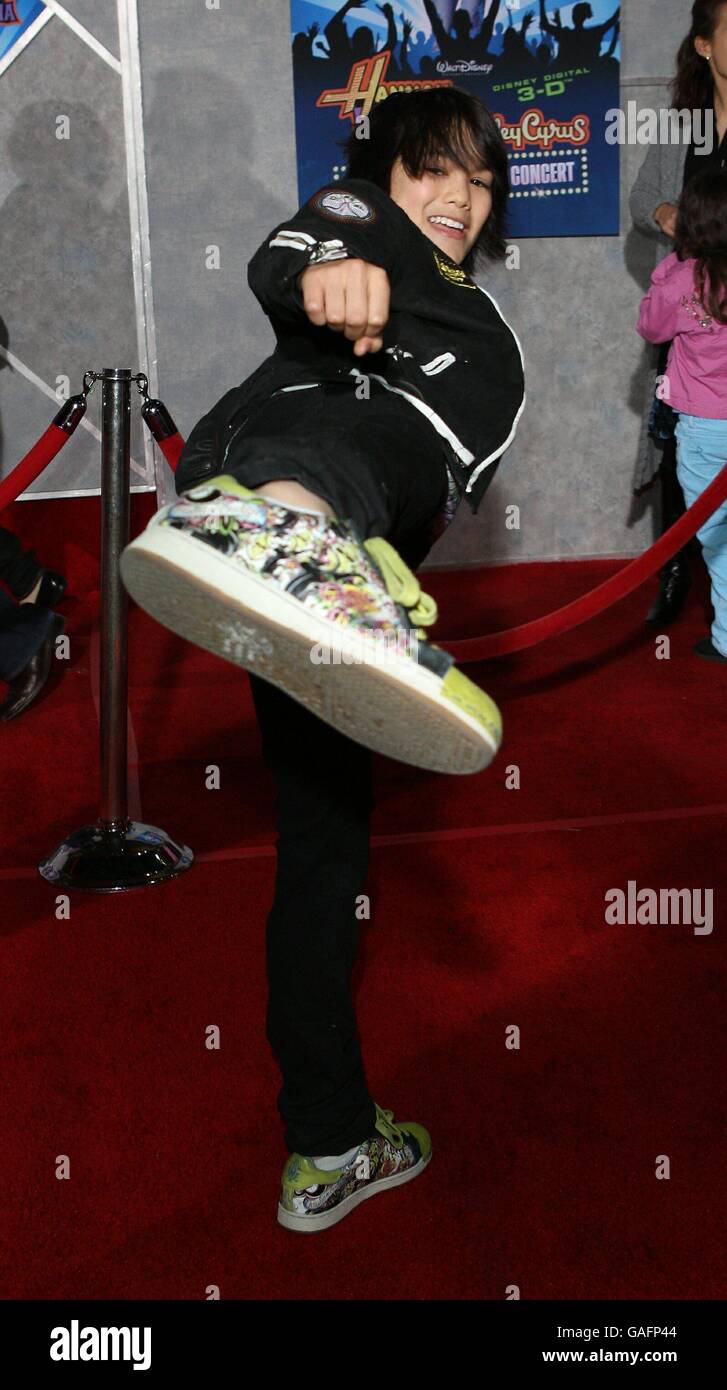 Boo Boo Stewart arrives at the premiere for new film Hannah Montana and ...