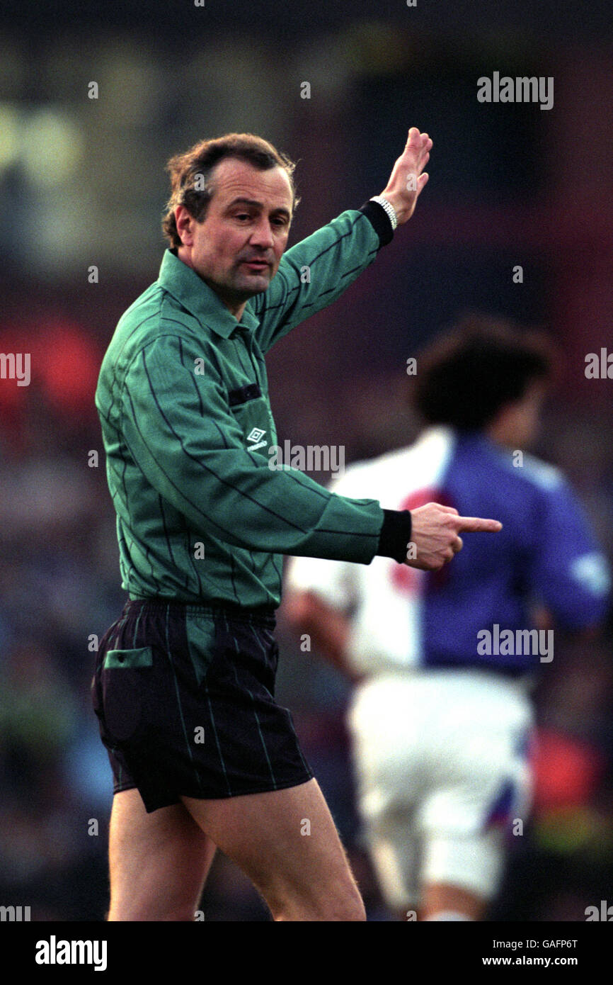 Allison football referee hi-res stock photography and images - Alamy