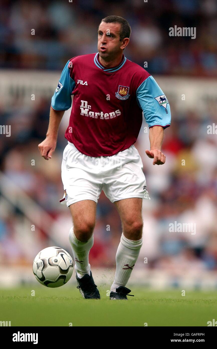 Nigel winterburn west ham united hi-res stock photography and images ...