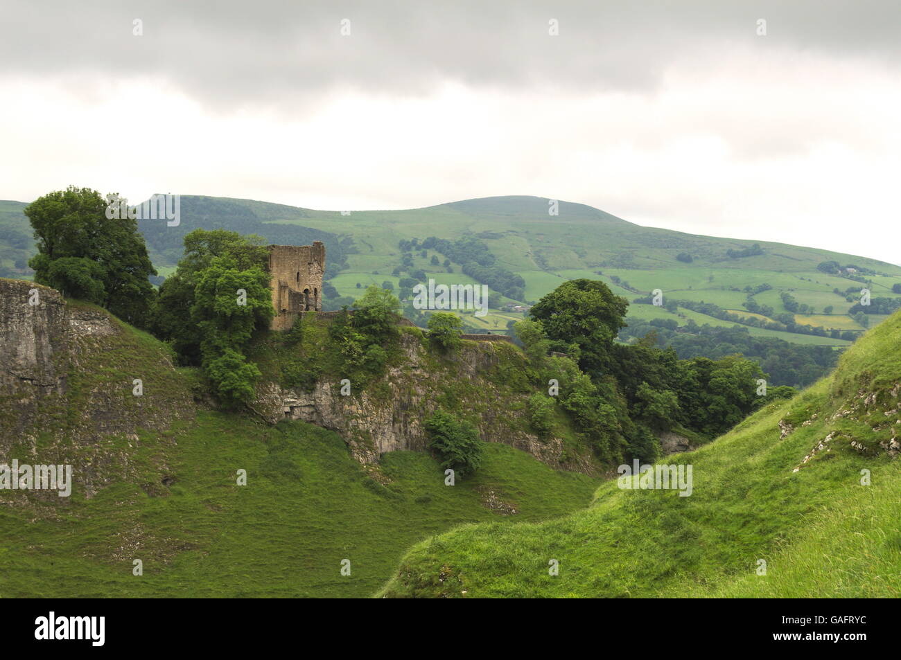 Peveril castle hi-res stock photography and images - Alamy