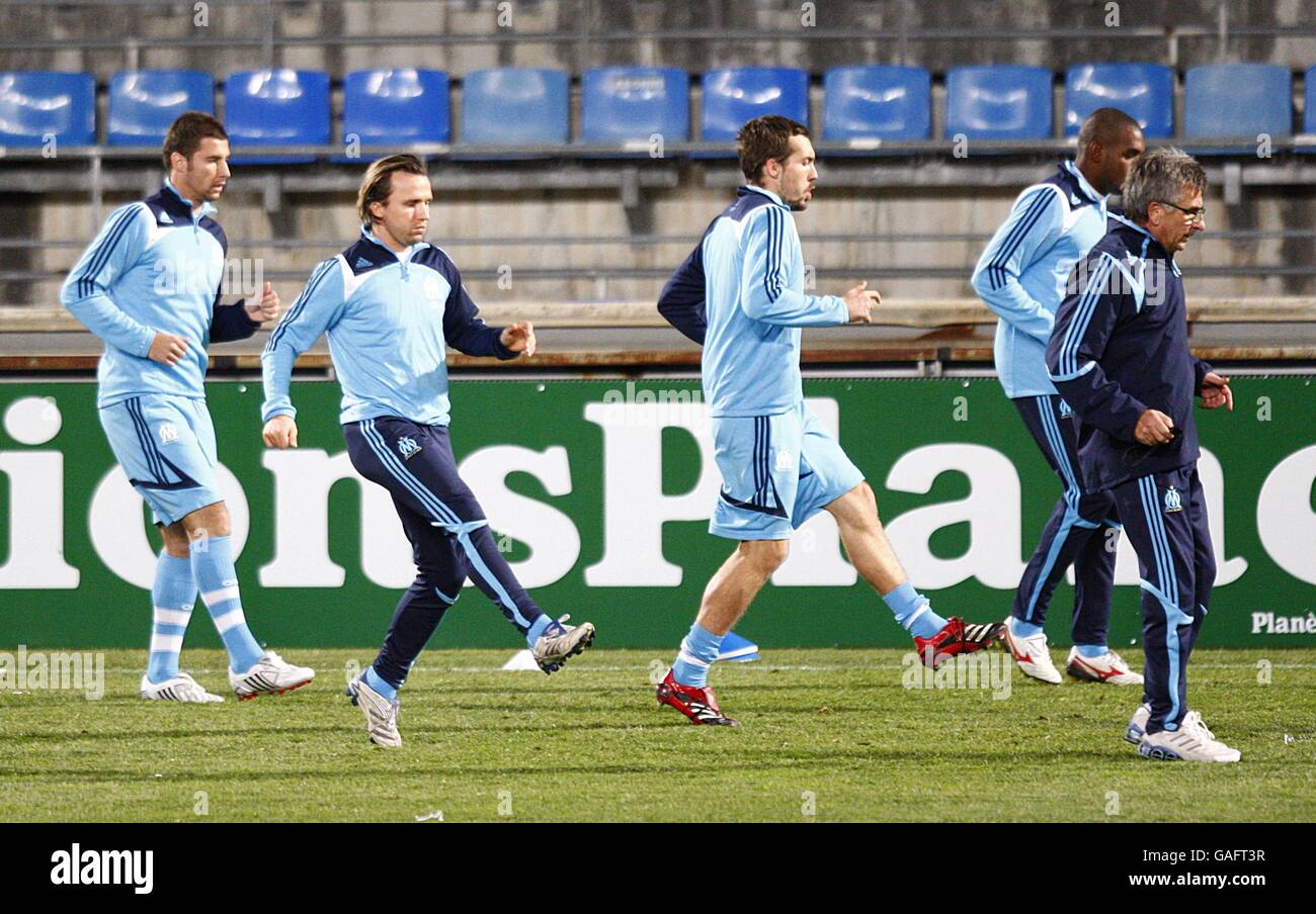 Marseille players including Boudewijn Zenden are put through their ...