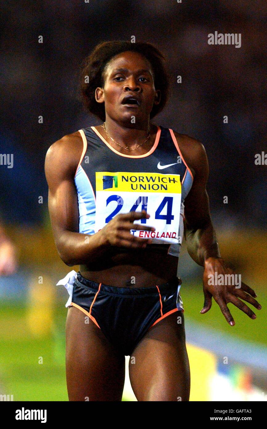 Athletics norwich union british grand prix womens 800m hi-res stock ...