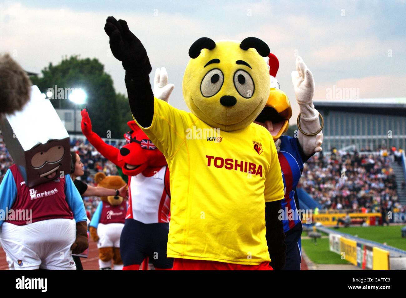 Athletics - Norwich Union British Grand Prix - 100m Mascot Race Stock ...