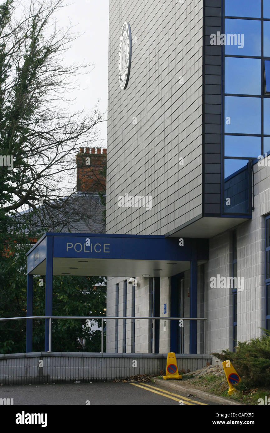 Hampshire police station hi-res stock photography and images - Alamy
