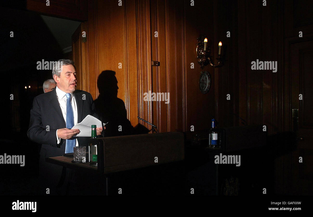 Gordon Brown press conference Stock Photo - Alamy
