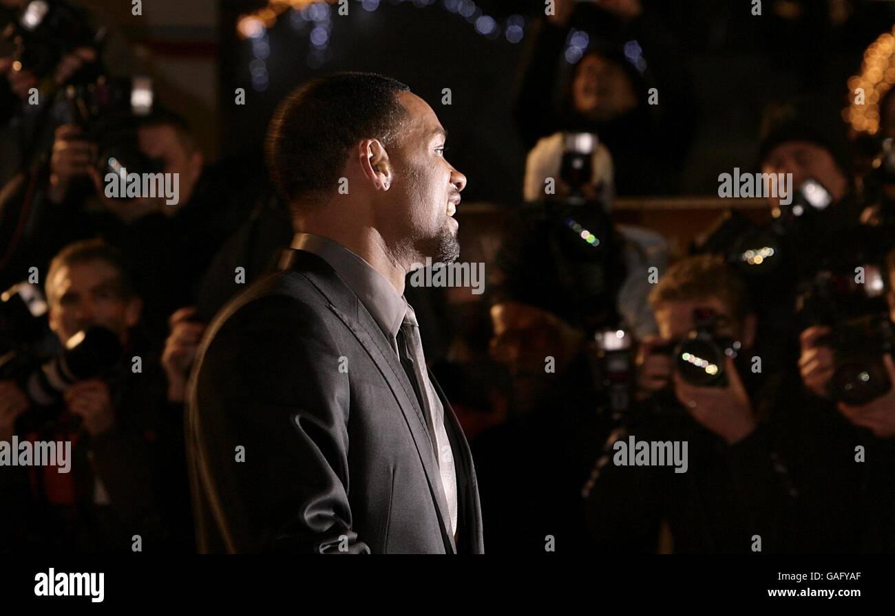 I Am Legend Premiere - London. Will Smith arrives for the premiere of I ...