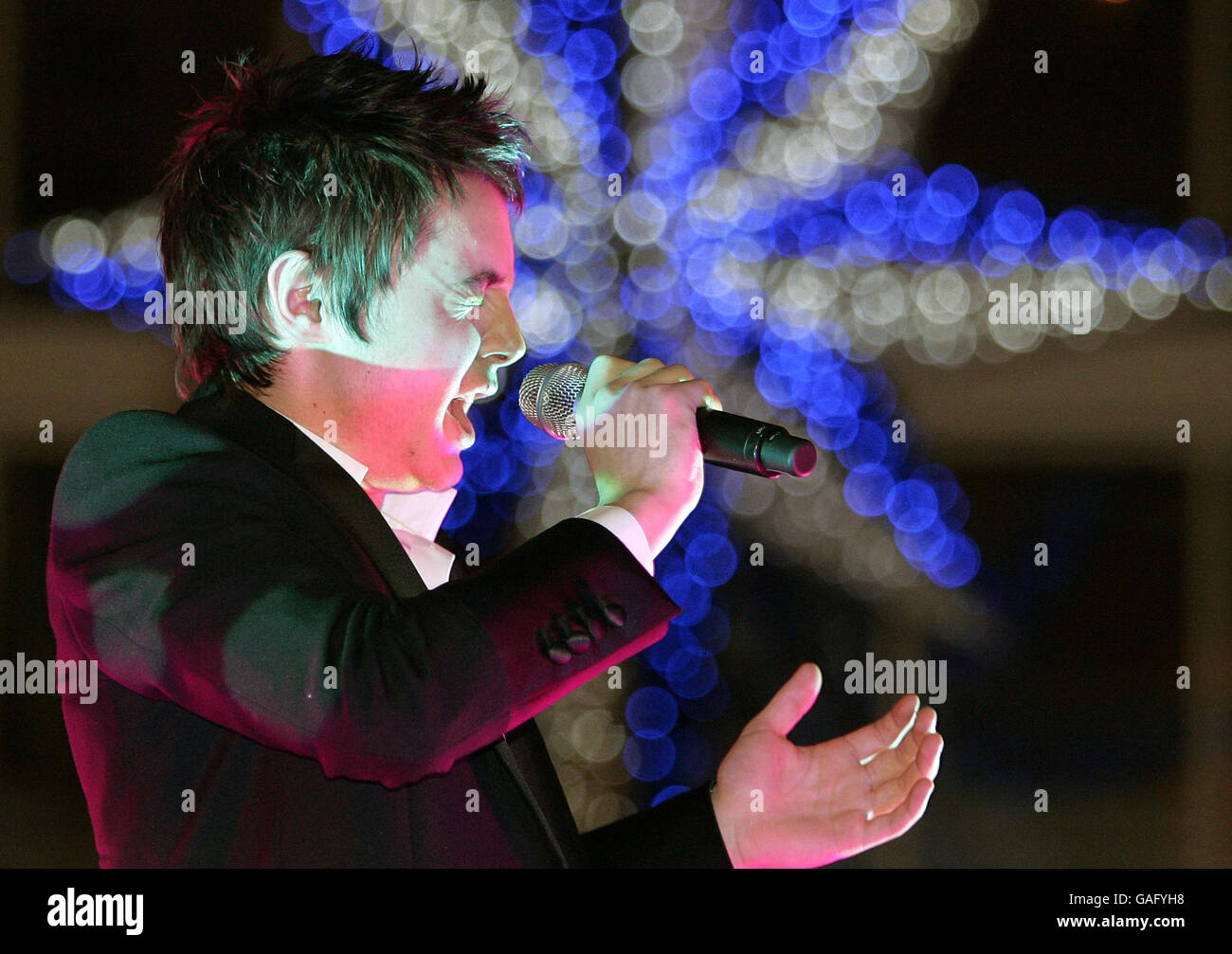 X-Factor winner Leon Jackson during a signing session and live ...