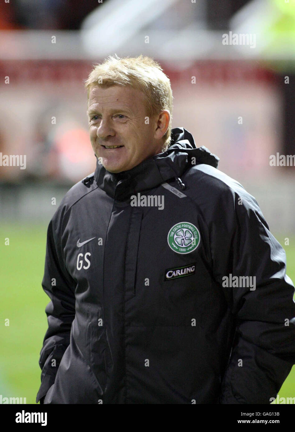 Sport football smiling gordon strachan hi-res stock photography and ...