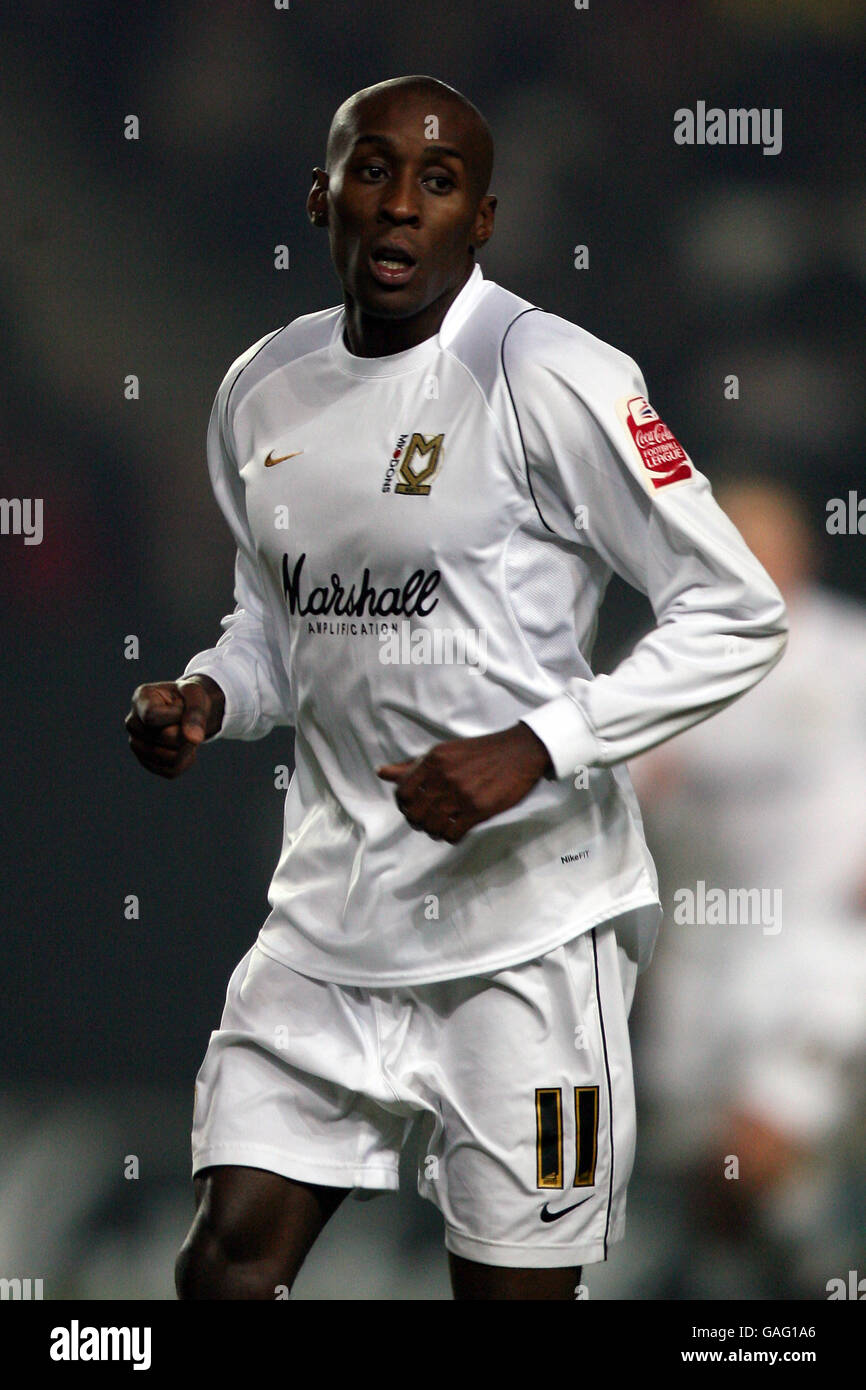 Milton dyer hi-res stock photography and images - Alamy