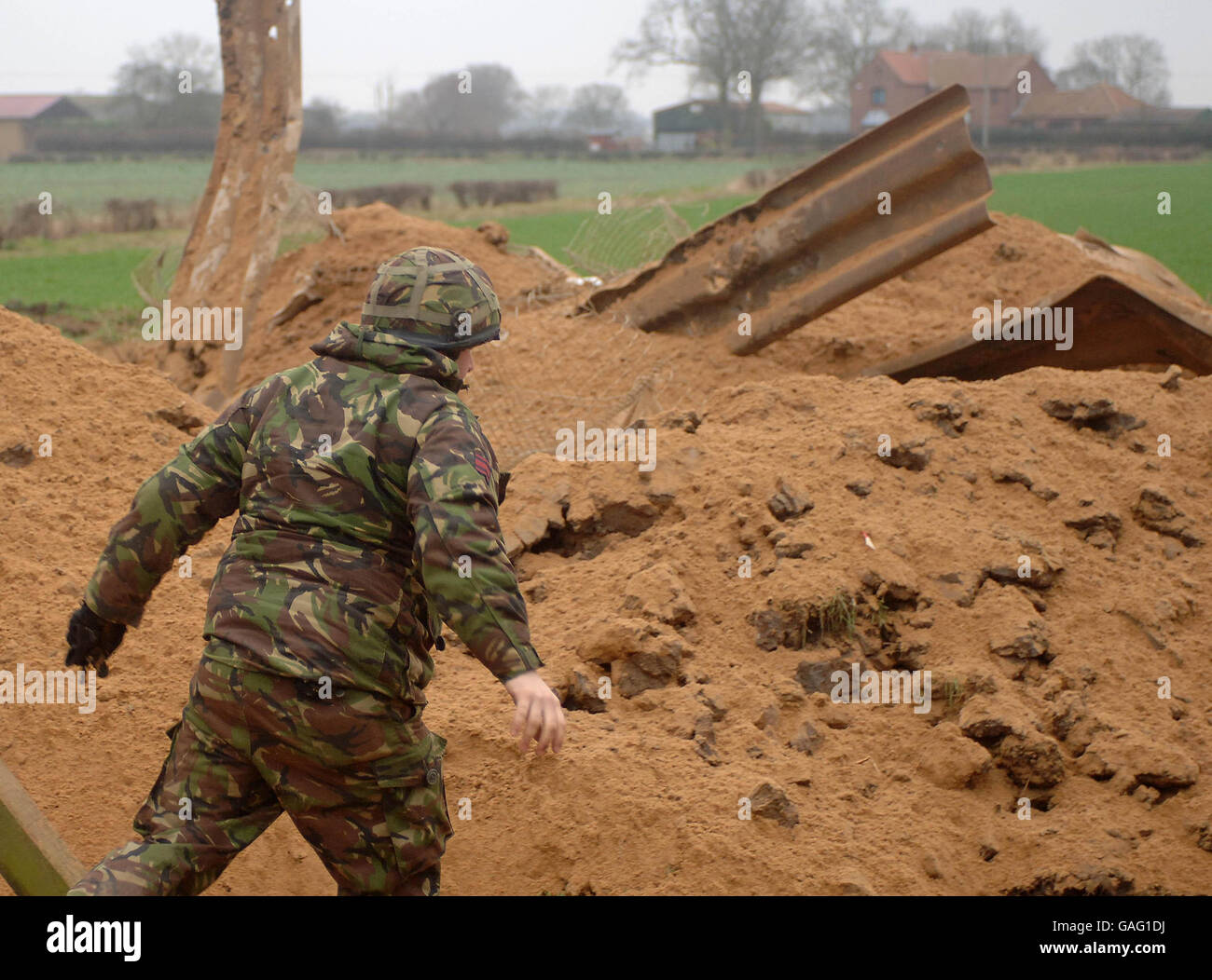Bomb disposal unit hi-res stock photography and images - Alamy