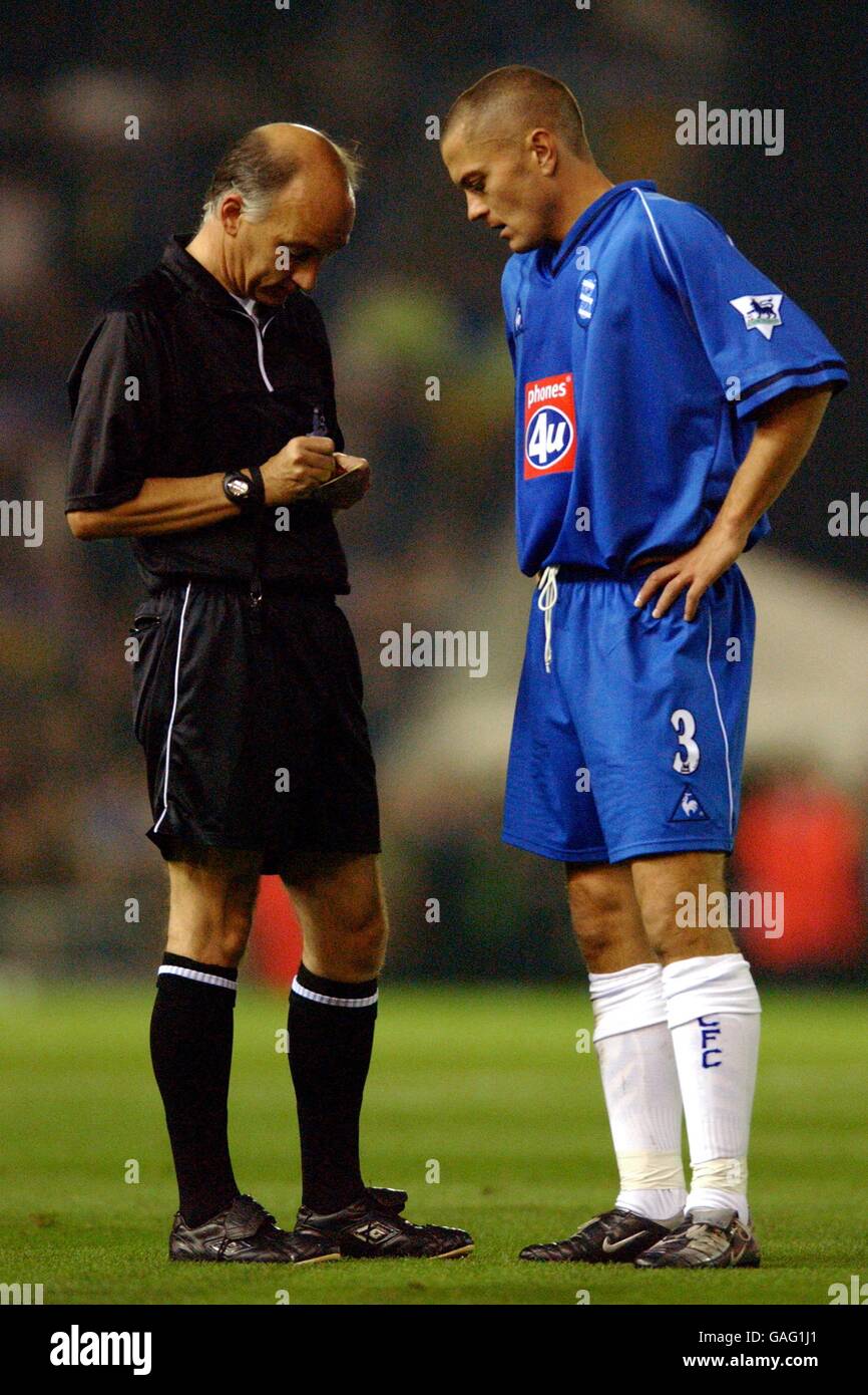 Referee David Elleray adds the name of Birmingham City's Martin ...