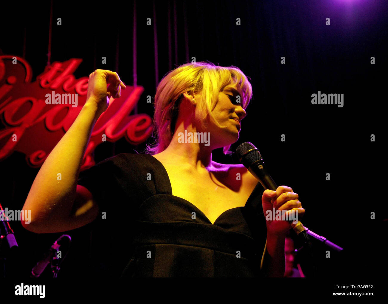 Showbiz duffy singer welsh hi-res stock photography and images - Alamy