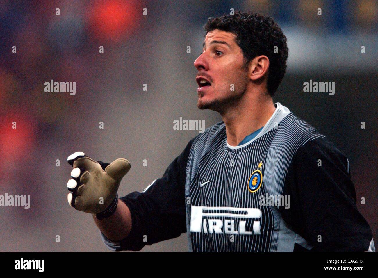 Inter milans goalkeeper francesco toldo hi-res stock photography and ...
