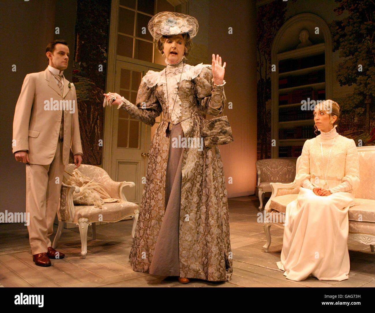 Showbiz earnest hi-res stock photography and images - Alamy