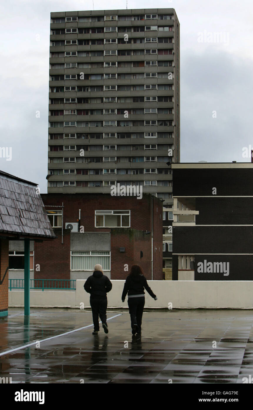 Two womens walks around the Heath Town Estate in Wolverhampton Stock ...