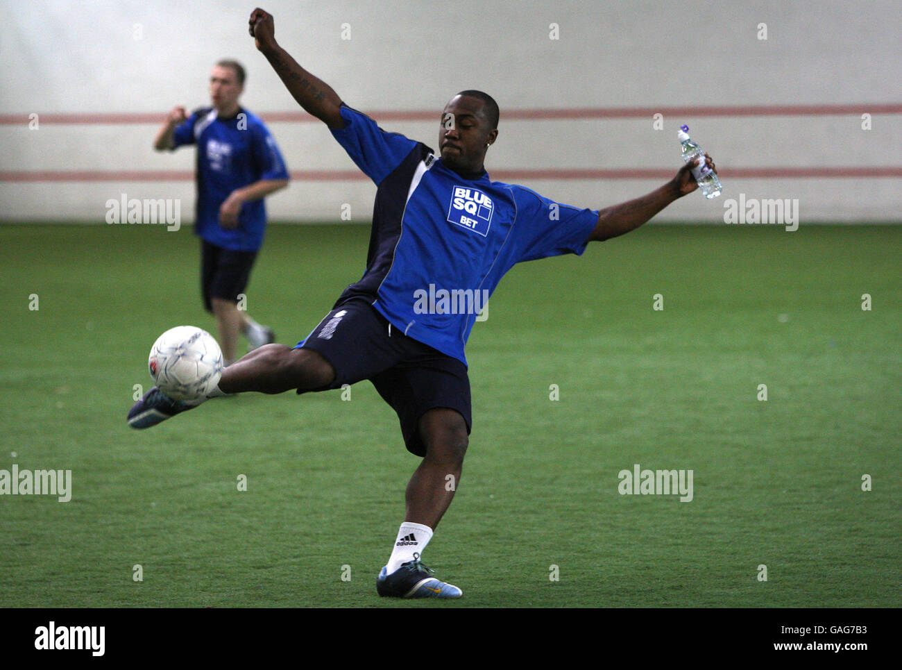 Cliff training ground hi-res stock photography and images - Alamy