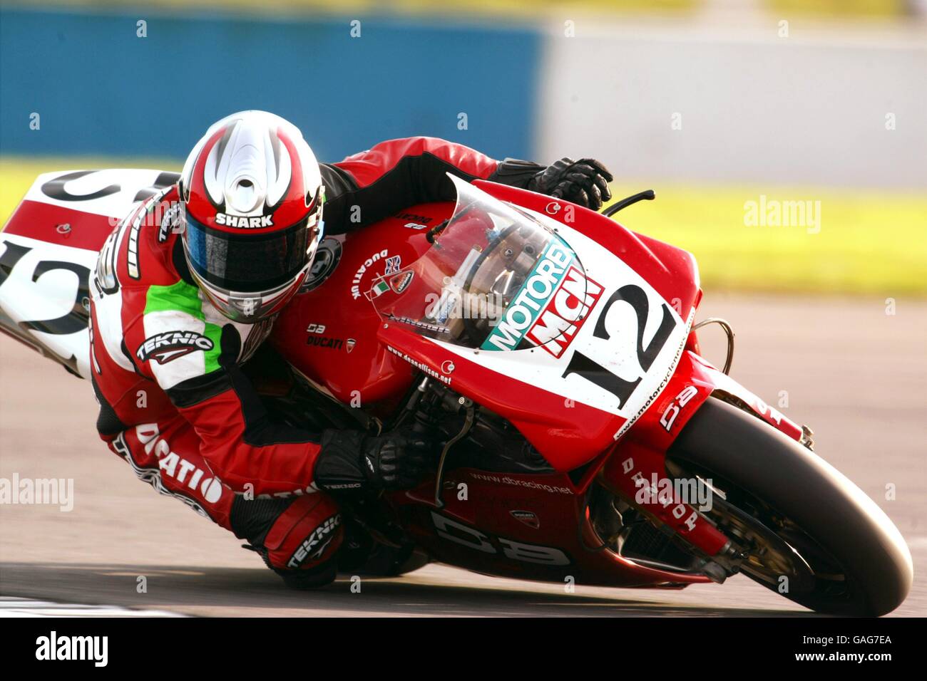 Motorcycling - British Superbikes - Donington Park. Dean Ellison ...