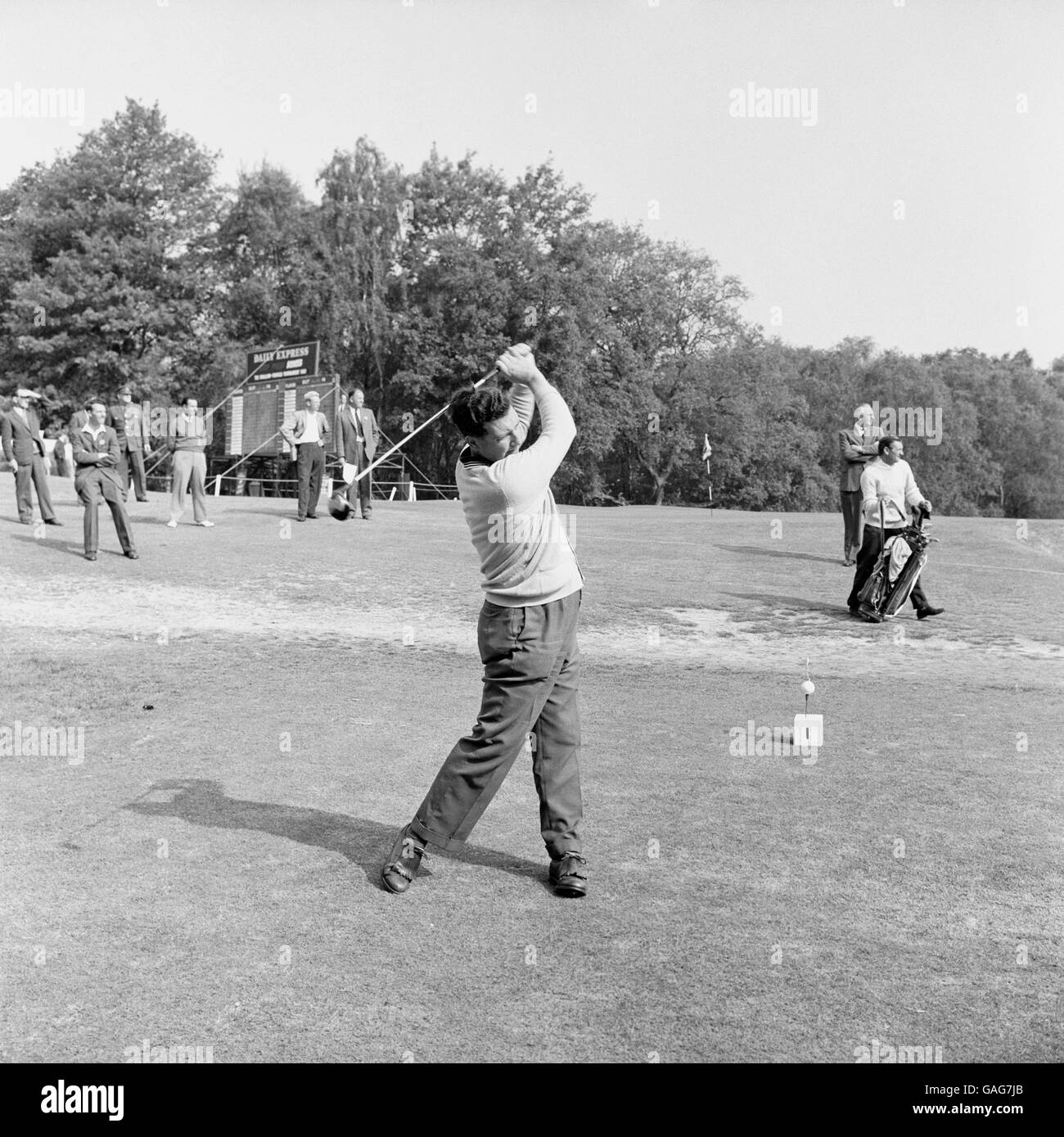 Golf peter mills hi-res stock photography and images - Alamy