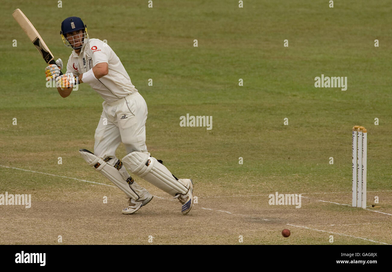 England's Kevin Pietersen bats during the second Test match at ...