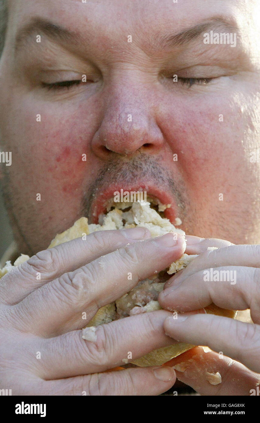 World pie eating contest hi-res stock photography and images - Alamy