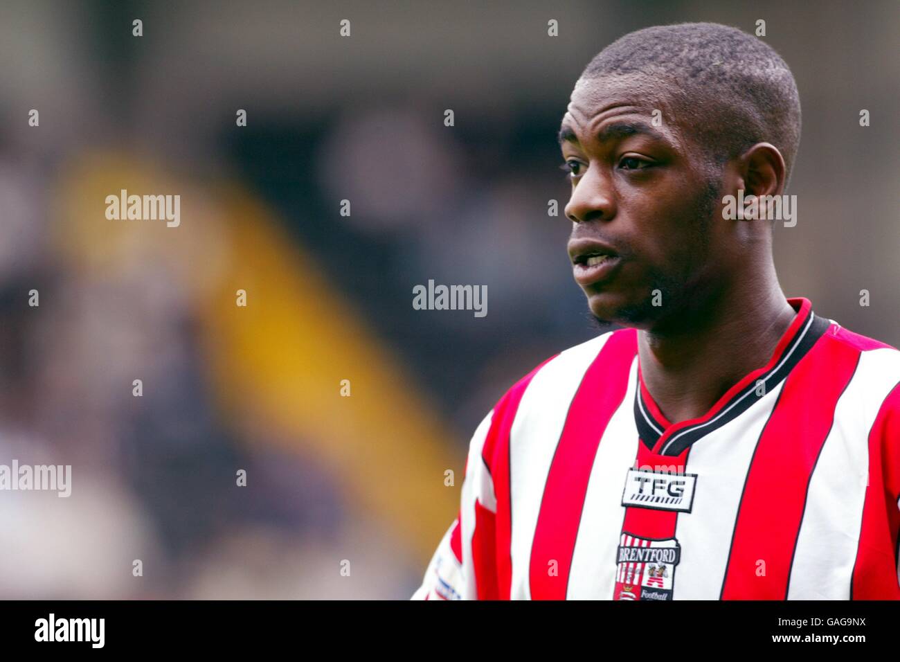 Soccer - Nationwide League Division Two - Notts County v Brentford. Leo ...